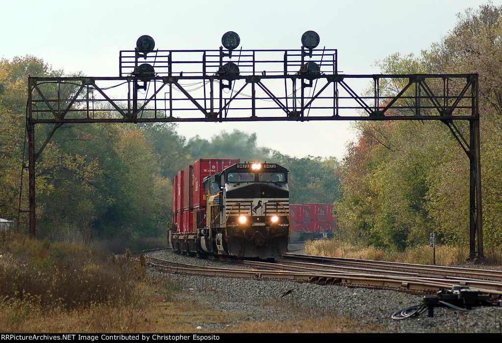 NS 9473 w/ 24W